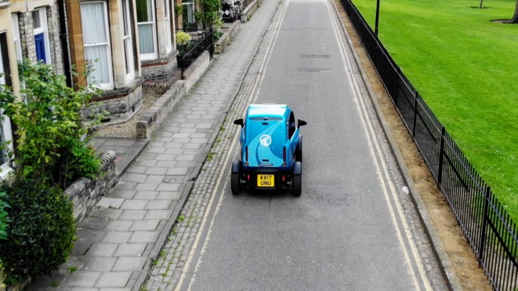 AI Algorithm Teaches a Car to Drive From Scratch in 20 Minutes ...